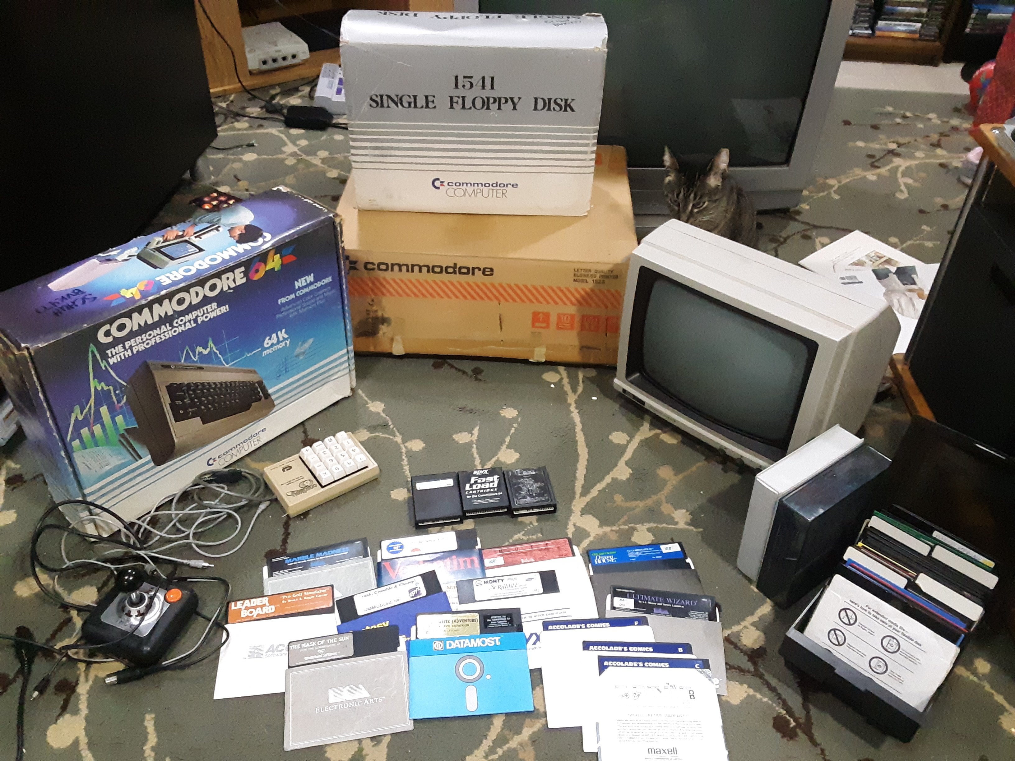 Huge Commodore 64 Find at Garage Sale - Commodore 8-bit Computers ...