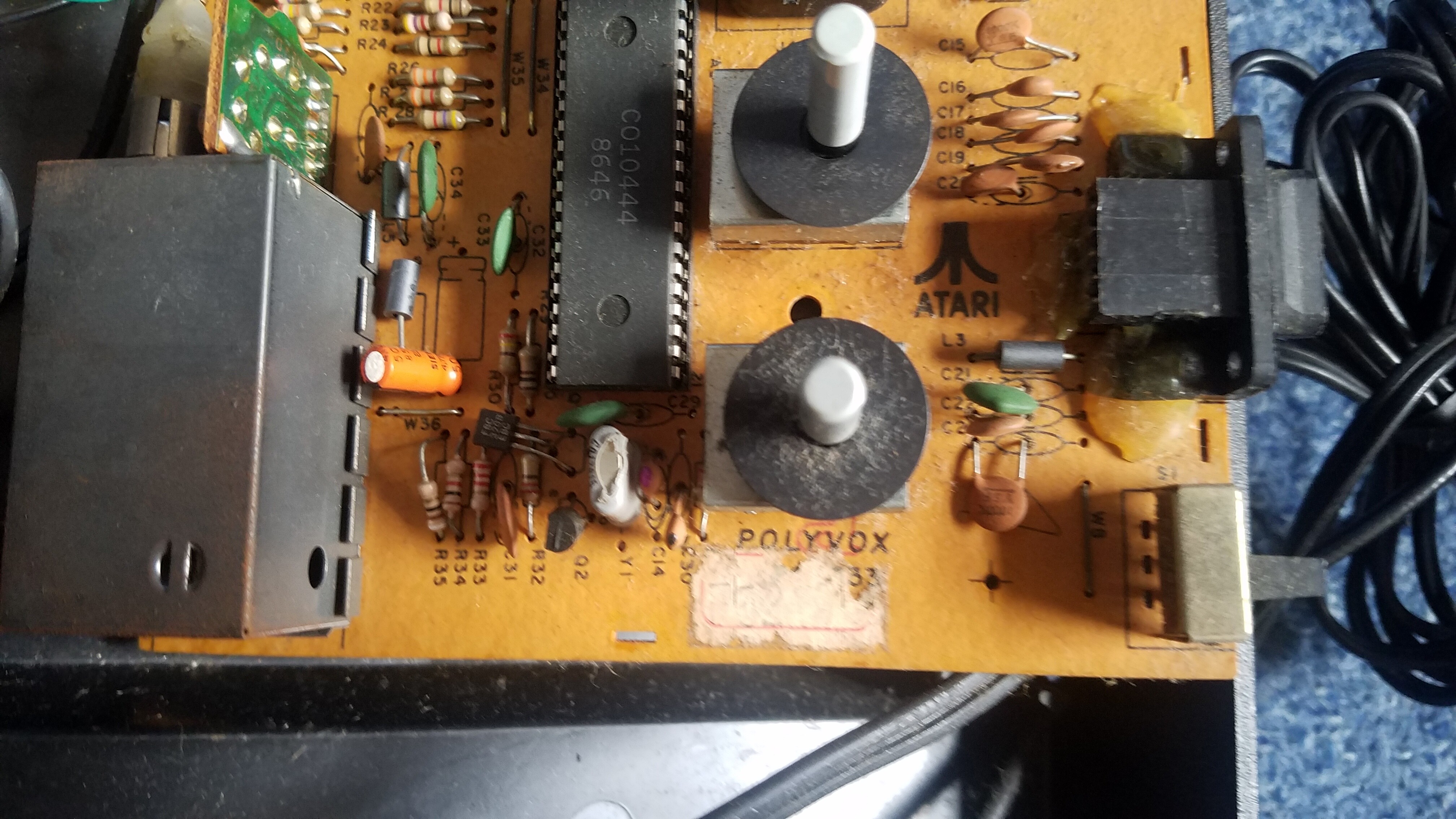 Tuning in a Brazilian Polyvox Vader in the UK - Atari 2600 - AtariAge ...