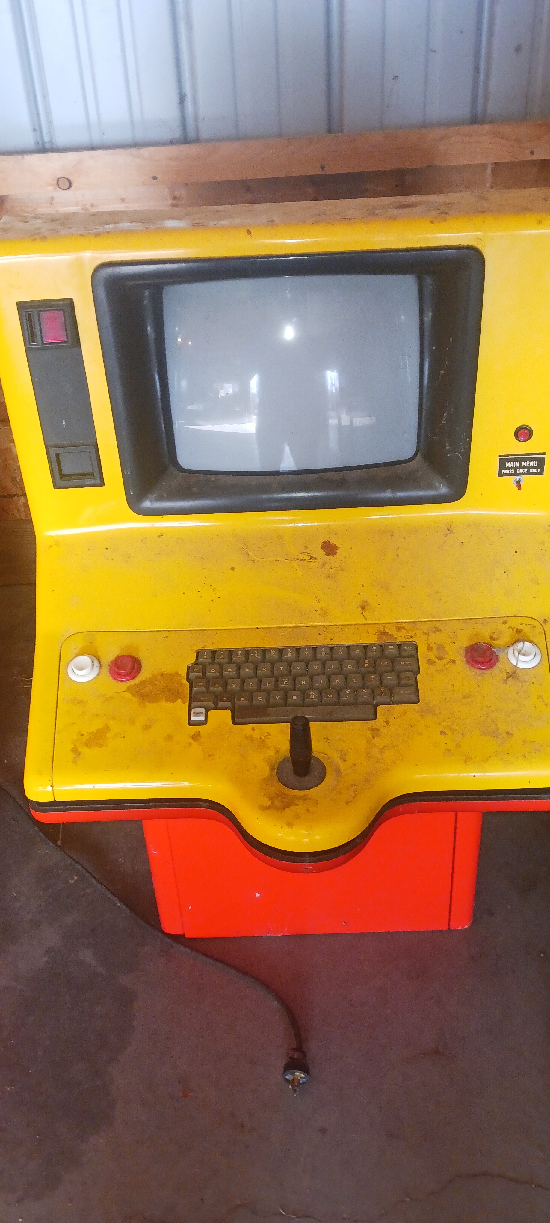 Vintage Apple ll game console - Apple II Computers - AtariAge Forums