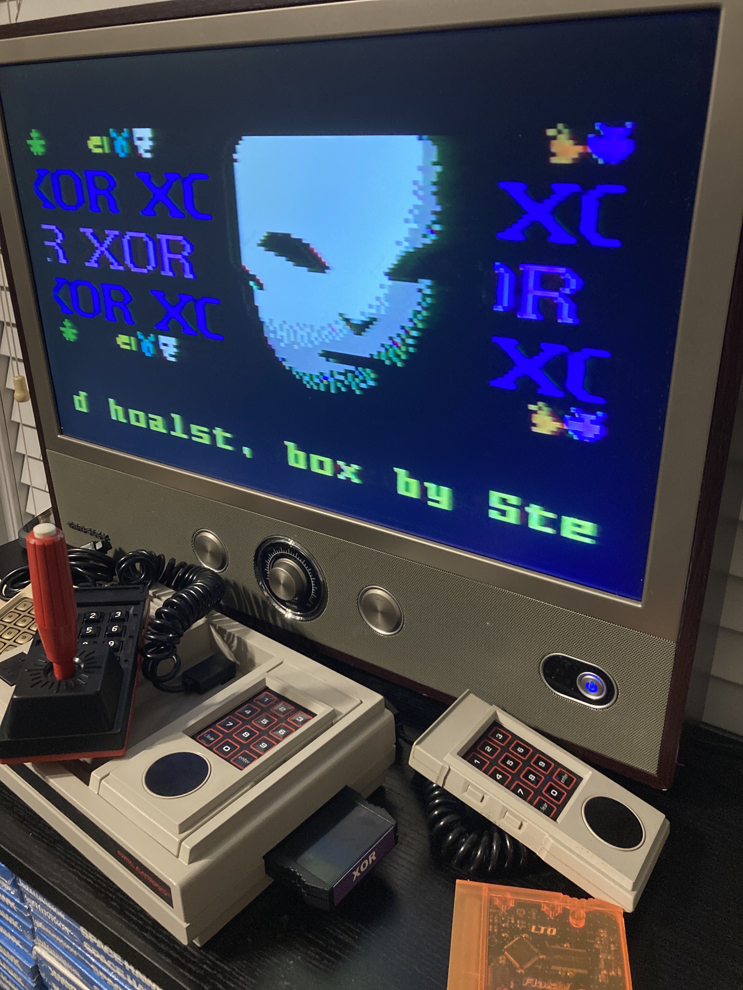 XOR game update and teaser ROM - Intellivision / Aquarius - AtariAge Forums