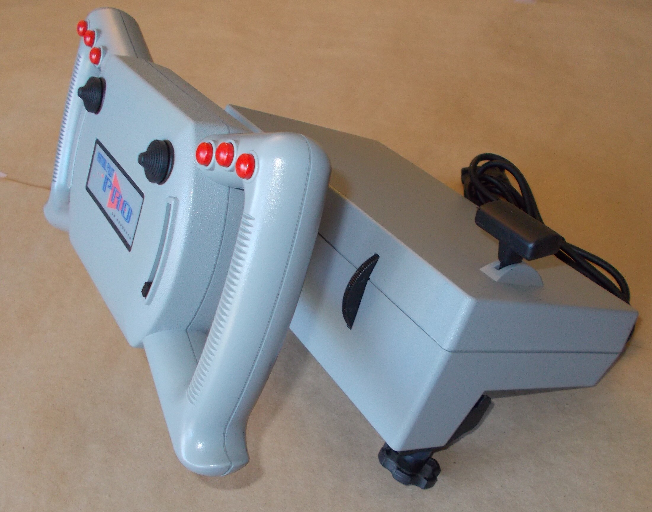 Vintage flight simulator rig for sale - Buy, Sell, and Trade - AtariAge ...