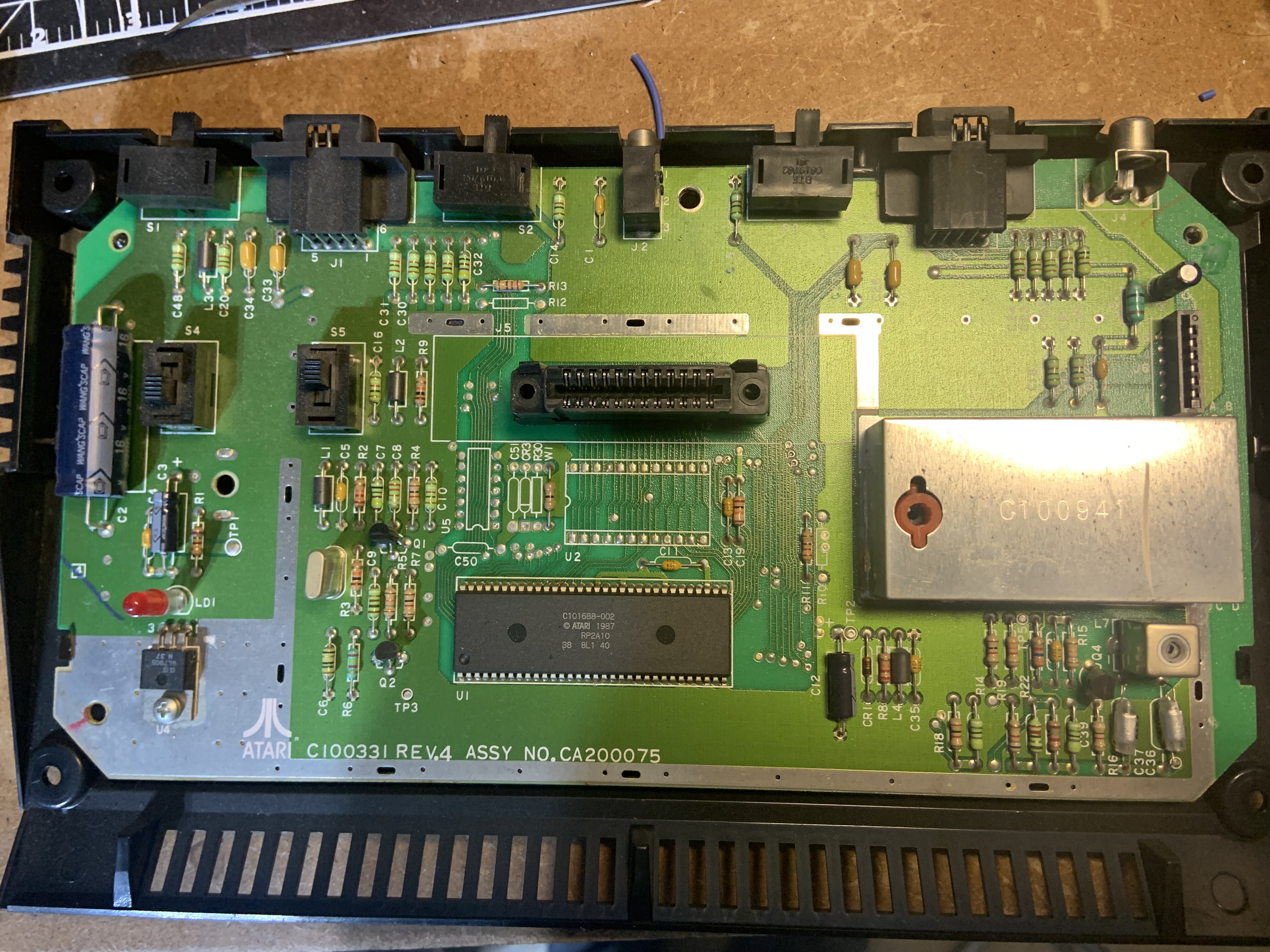 Compiling 2600 Jr. "Unicorn" 1-chip serial number list, please help ...