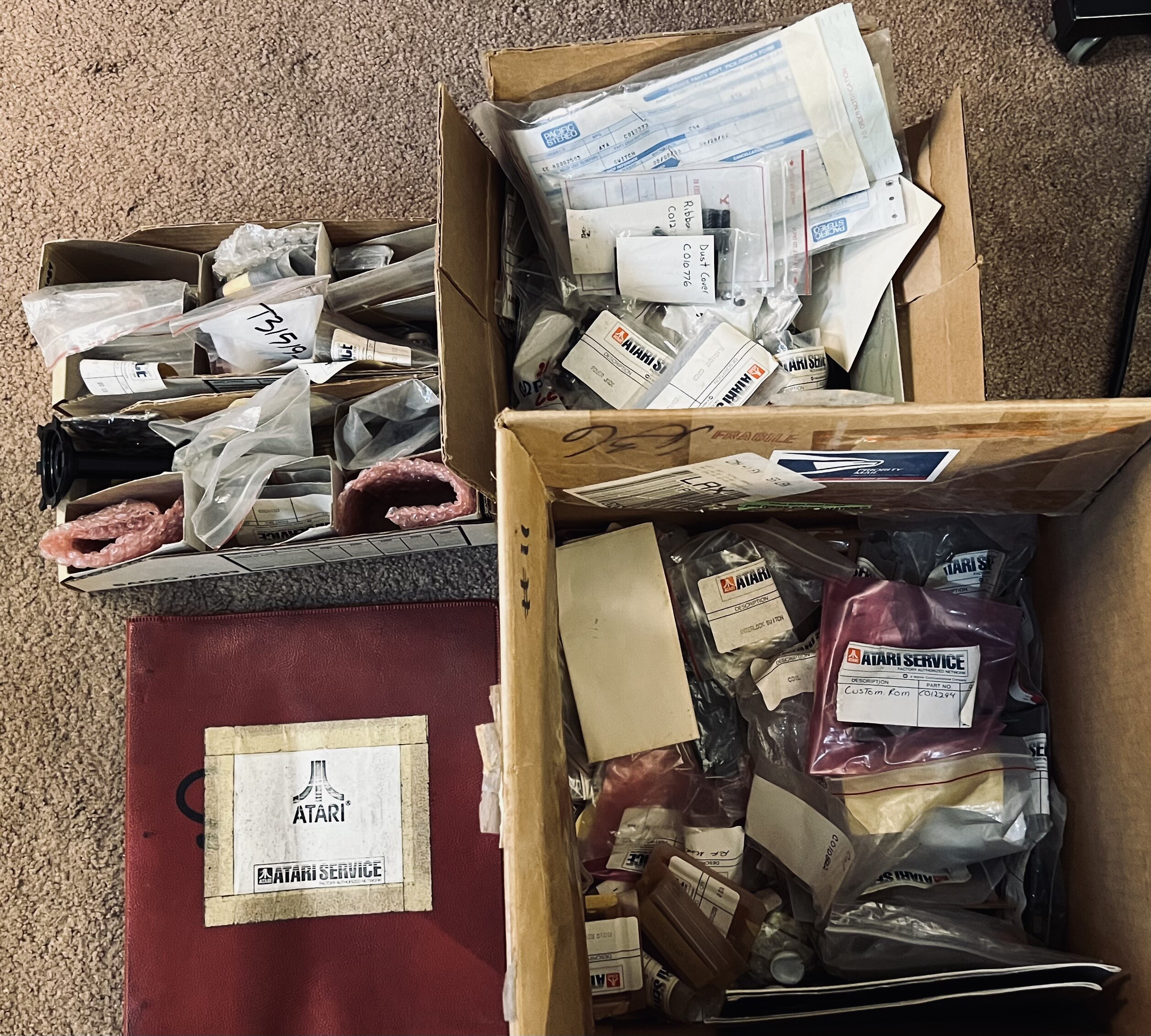 A picture for fans of AtariService repair parts. - Atari 2600 ...
