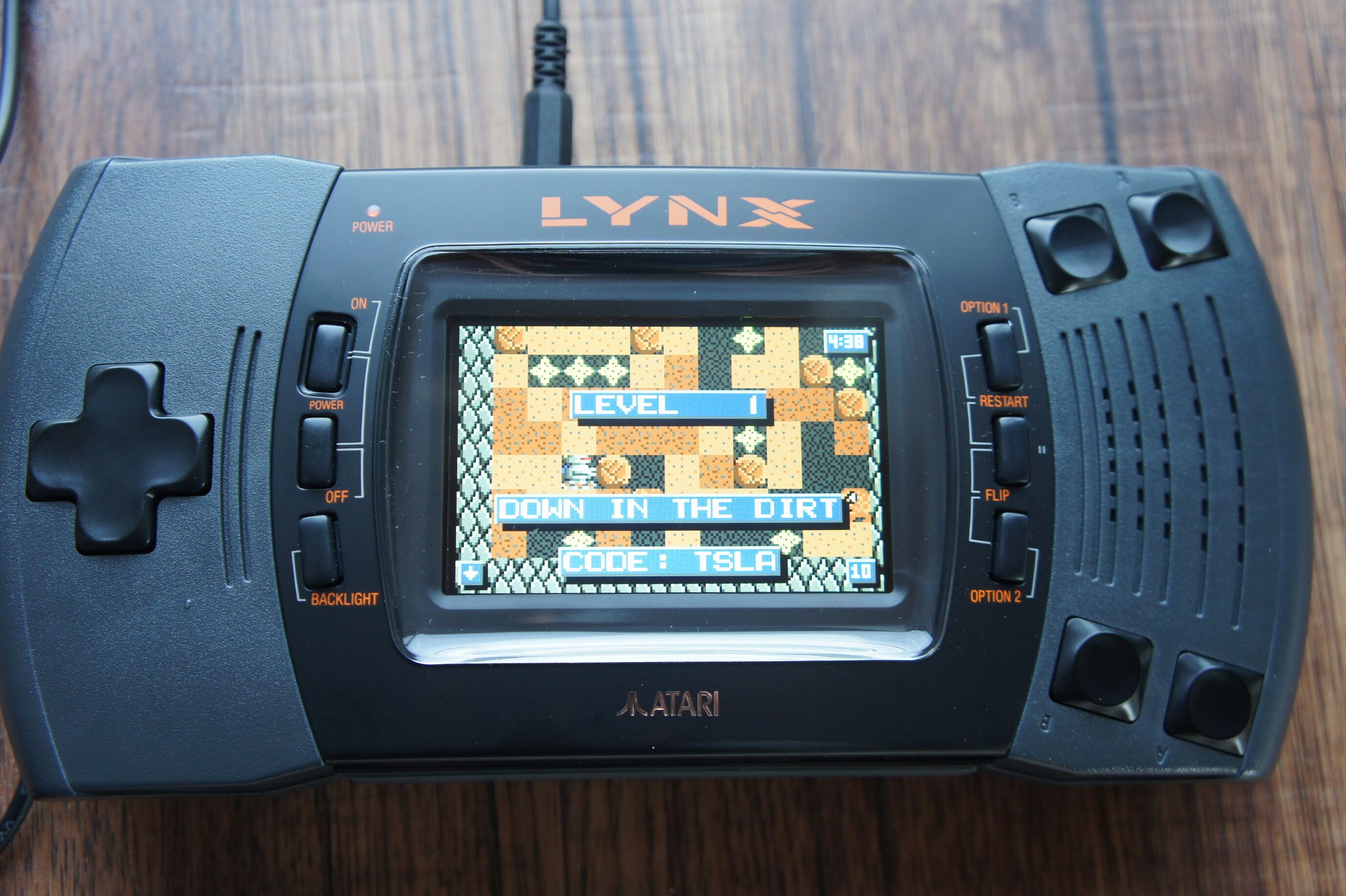 SOLD: MINT ! New atari lynx II (unused)modded IPS mcwill screen ...