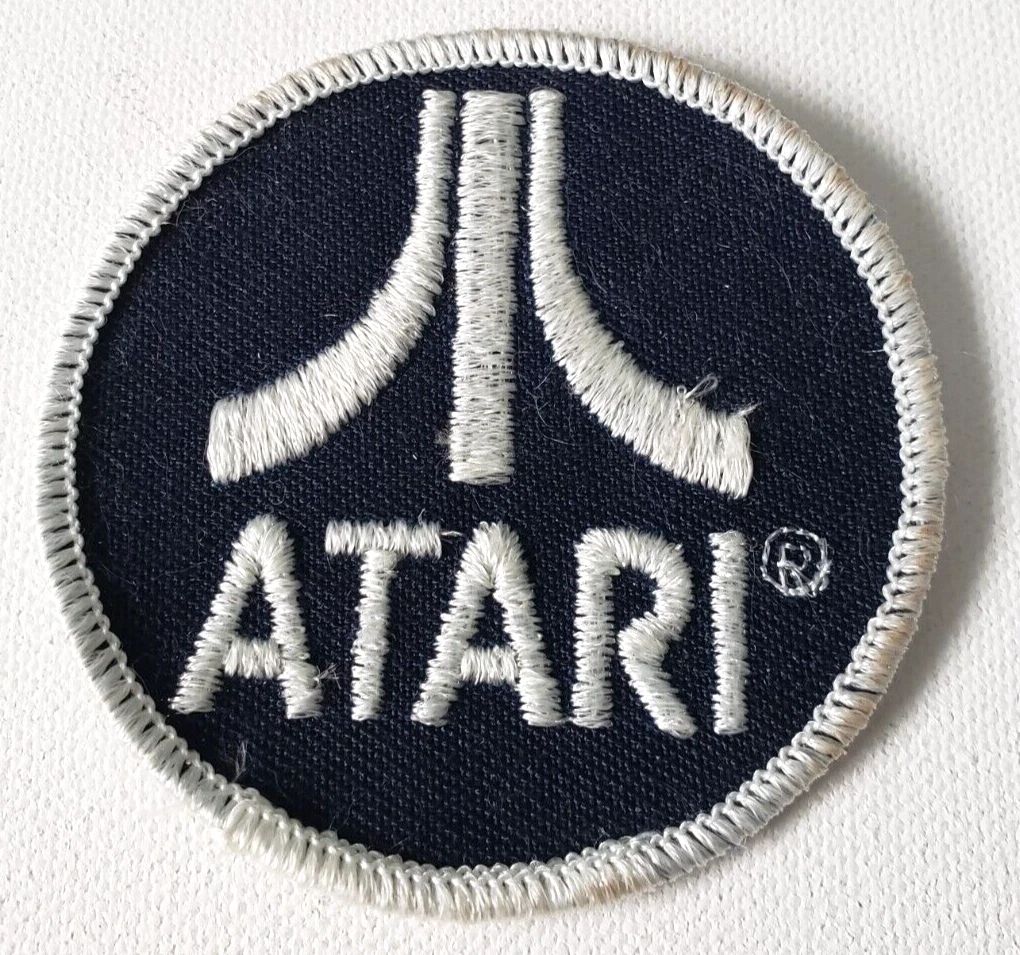 Atari's original release of Combat -- did it include an embroidered ...