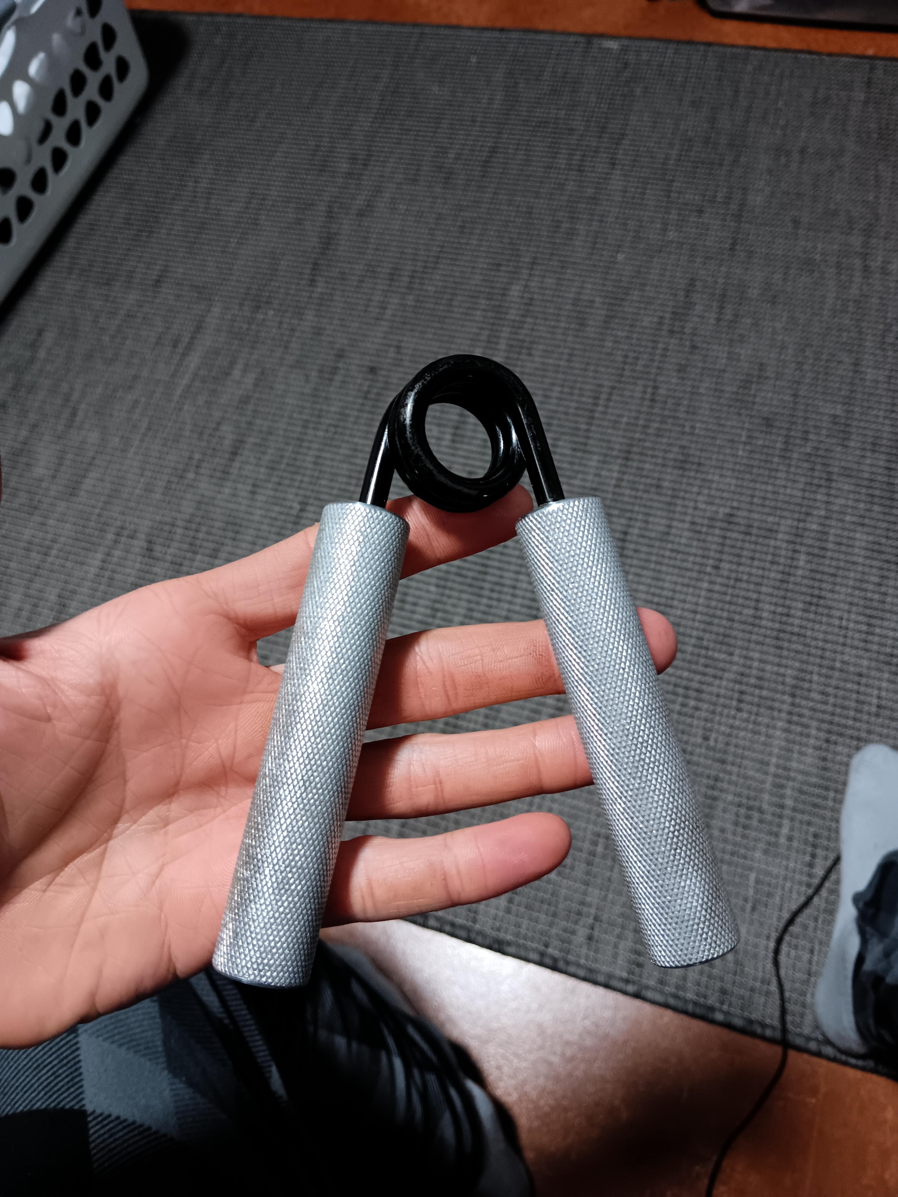 Identify this gripper - Equipment - The GripBoard