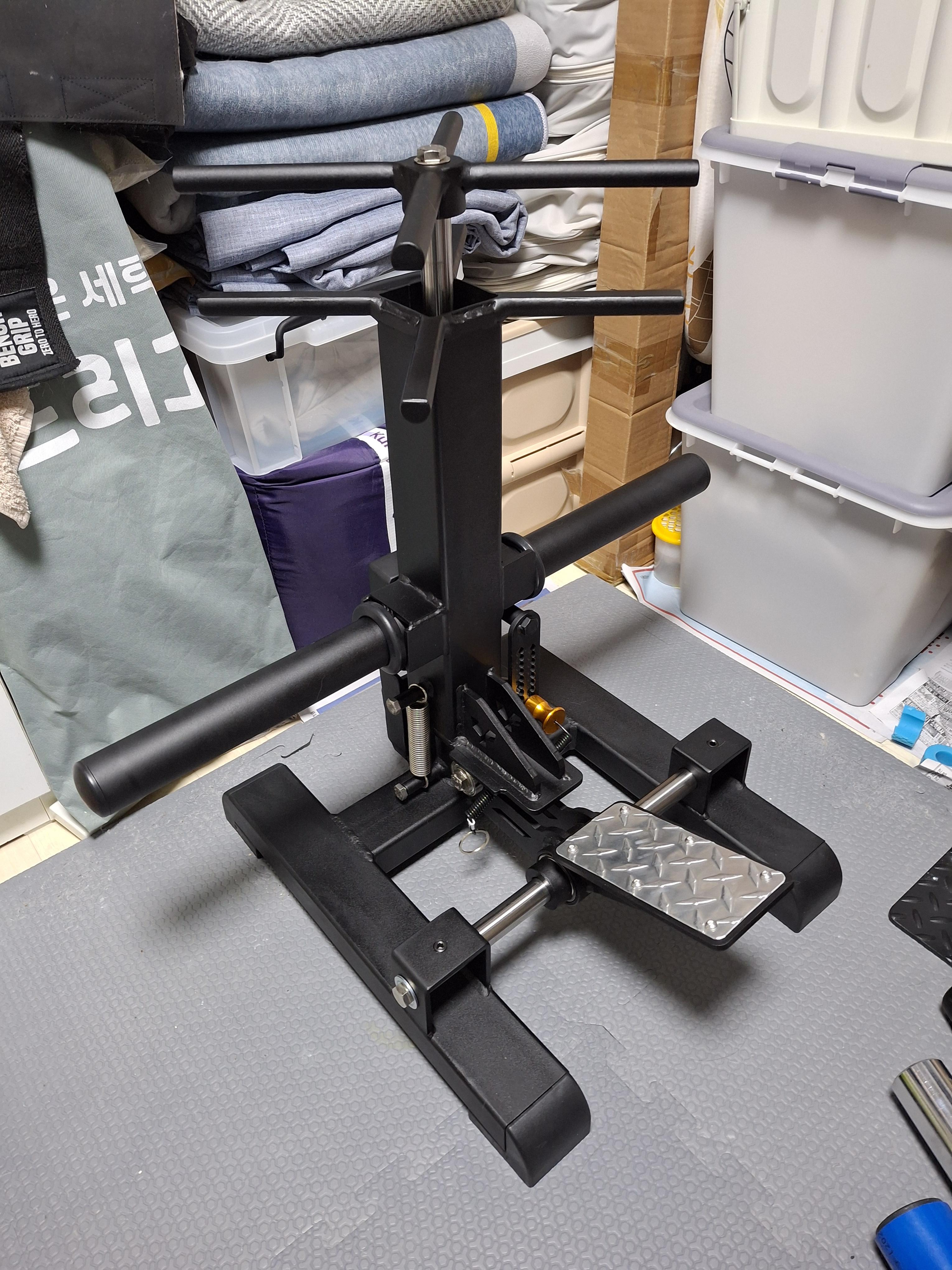 Korean made X-type grip machine - Equipment - The GripBoard