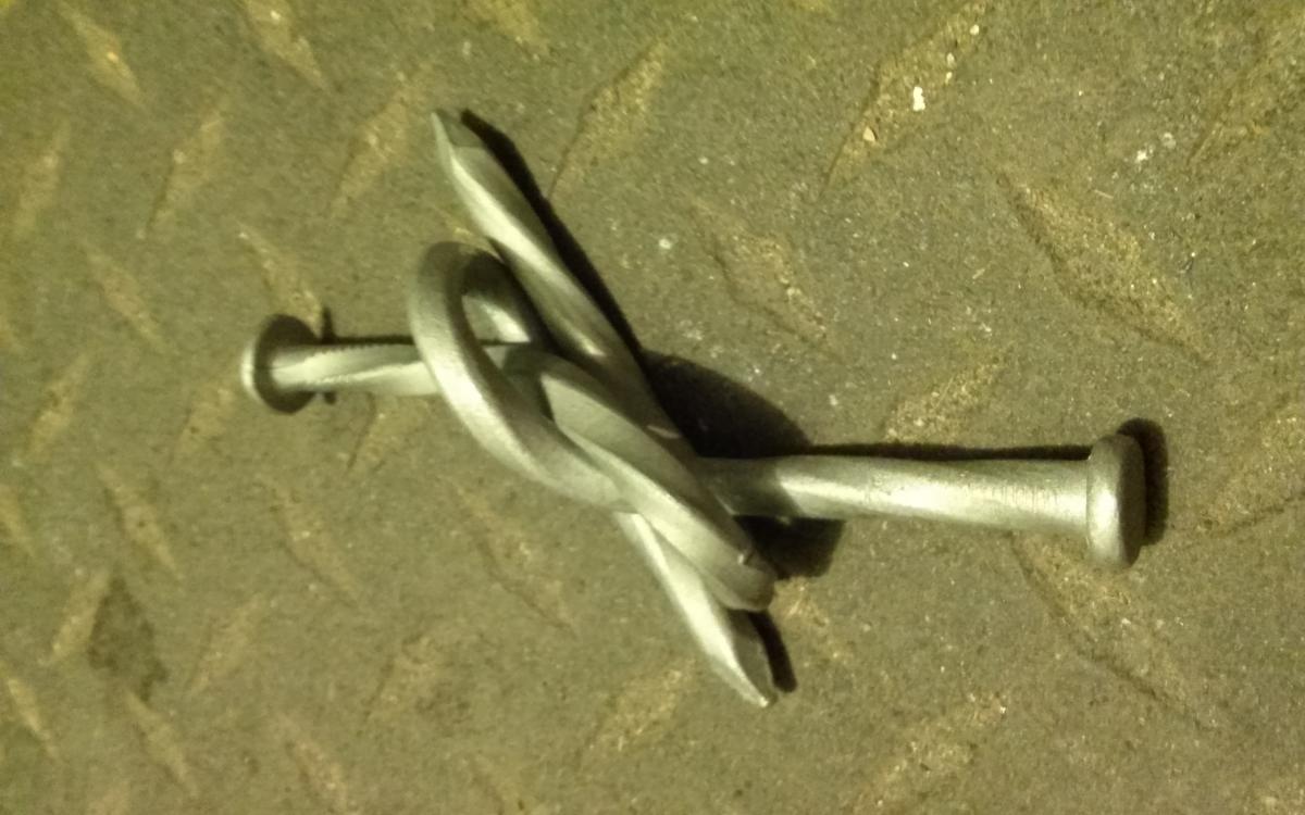 Nail Knotting - Bending - The GripBoard