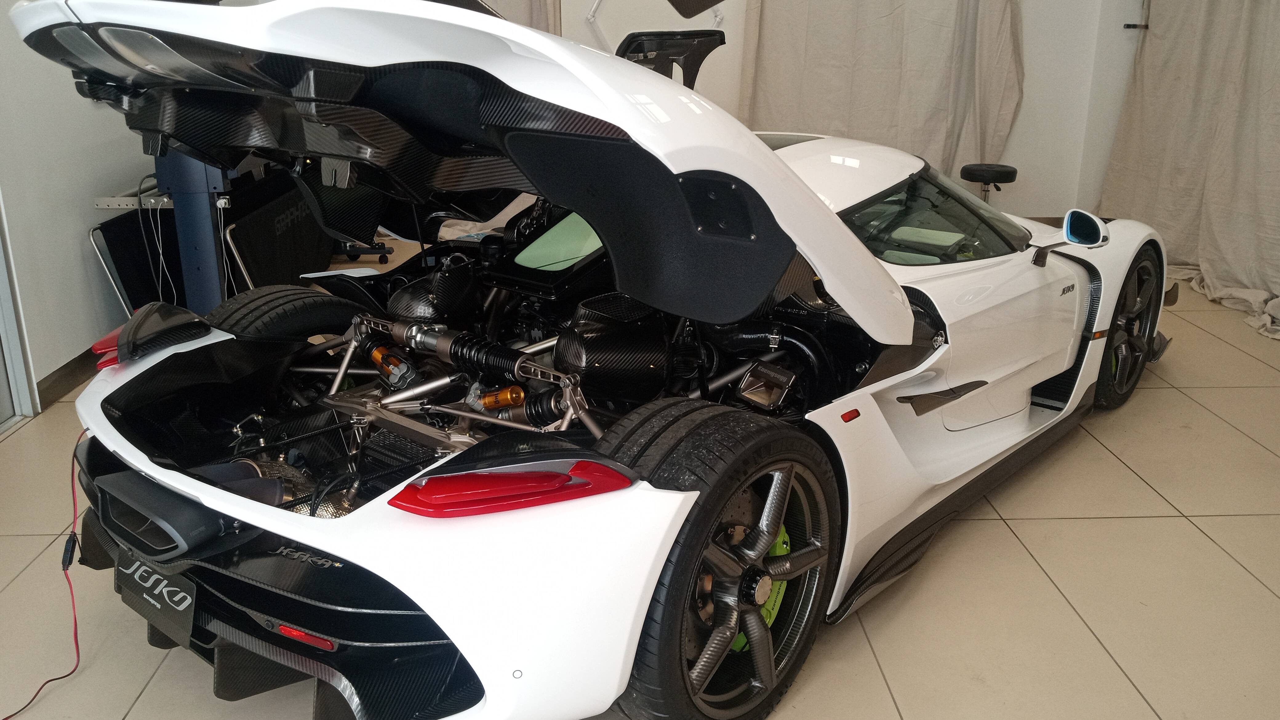 2026 Koenigsegg Jesko Attack - Window Tinting - General Discussion ...