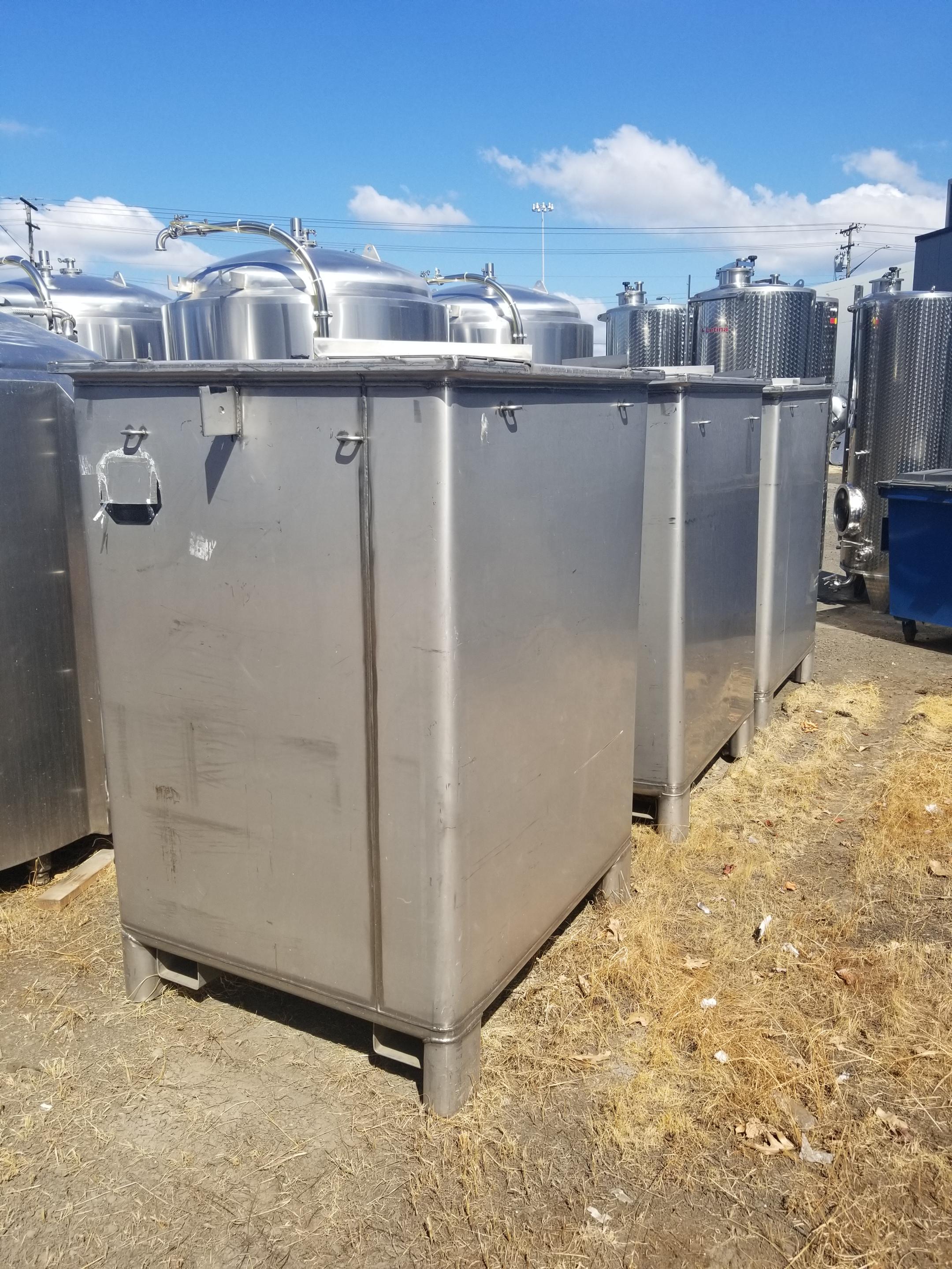 SOLD*****(3) 550 Gallon stakable Jacketed Totes - For Sale - By Vendors ...