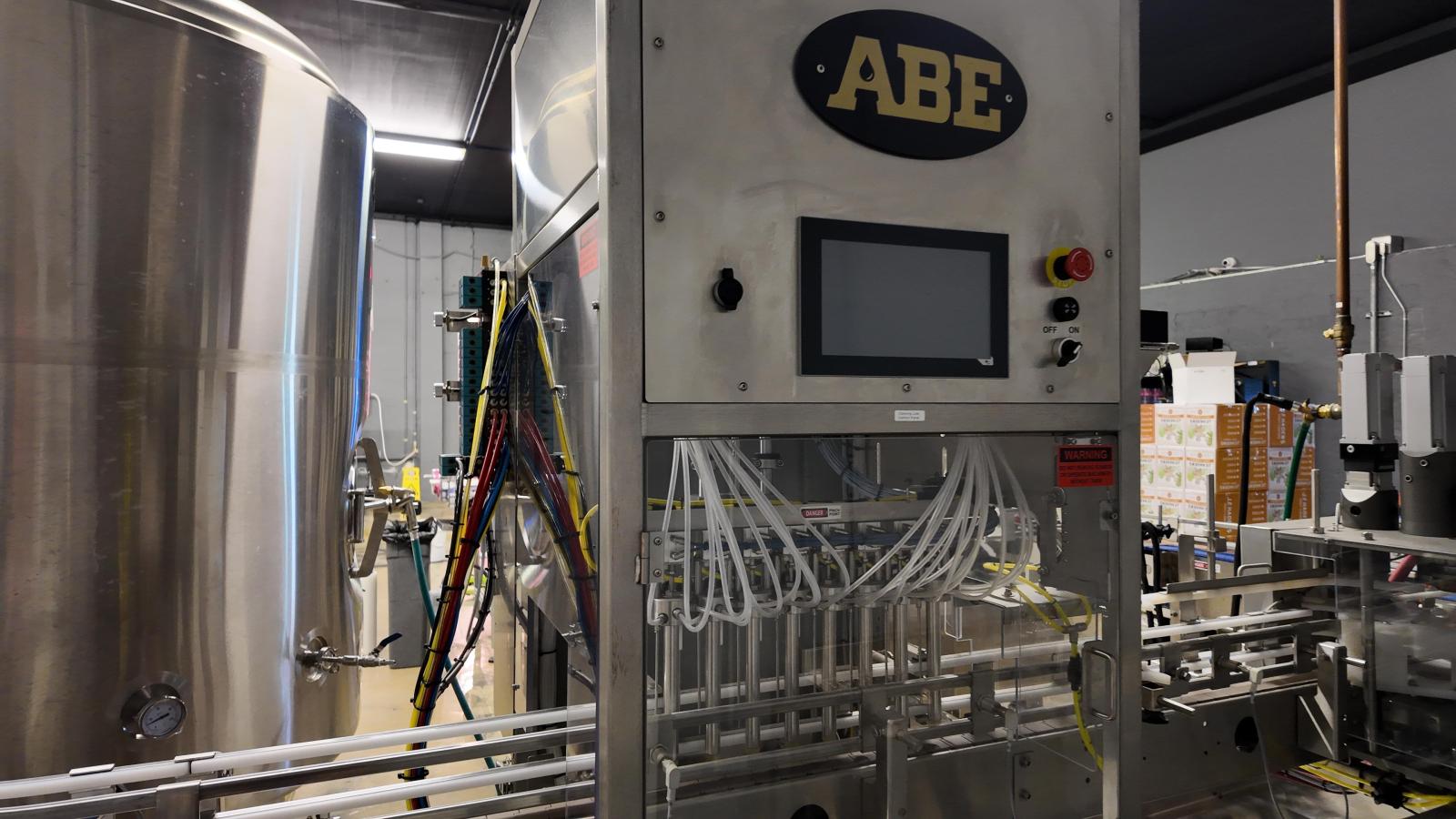 12 oz. Sleek Canning Line for RTD Cocktails - For Sale - Peer to Peer ...