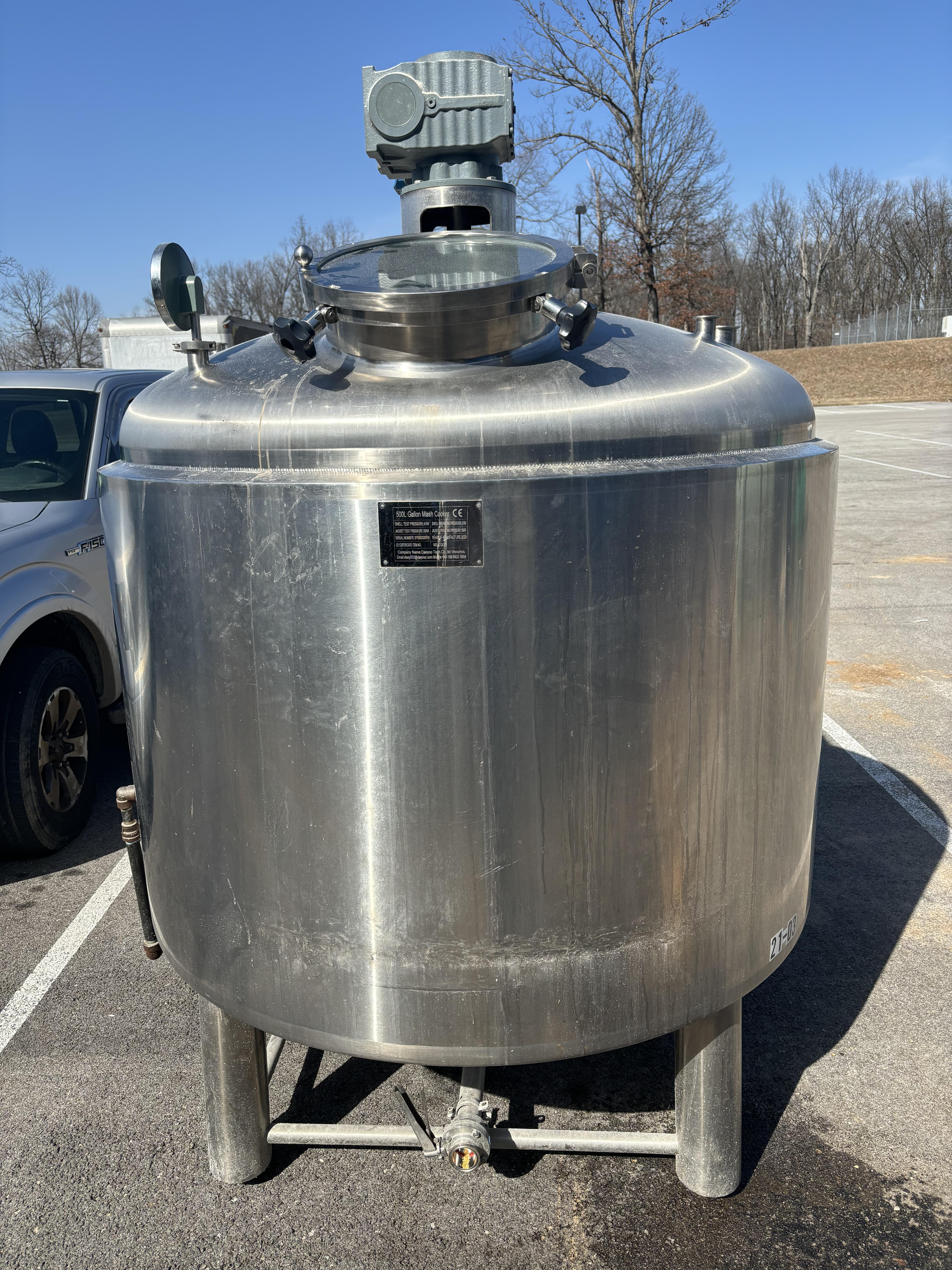 500 gallon jacketed mash cooker with cooling coils 2 years old - For ...