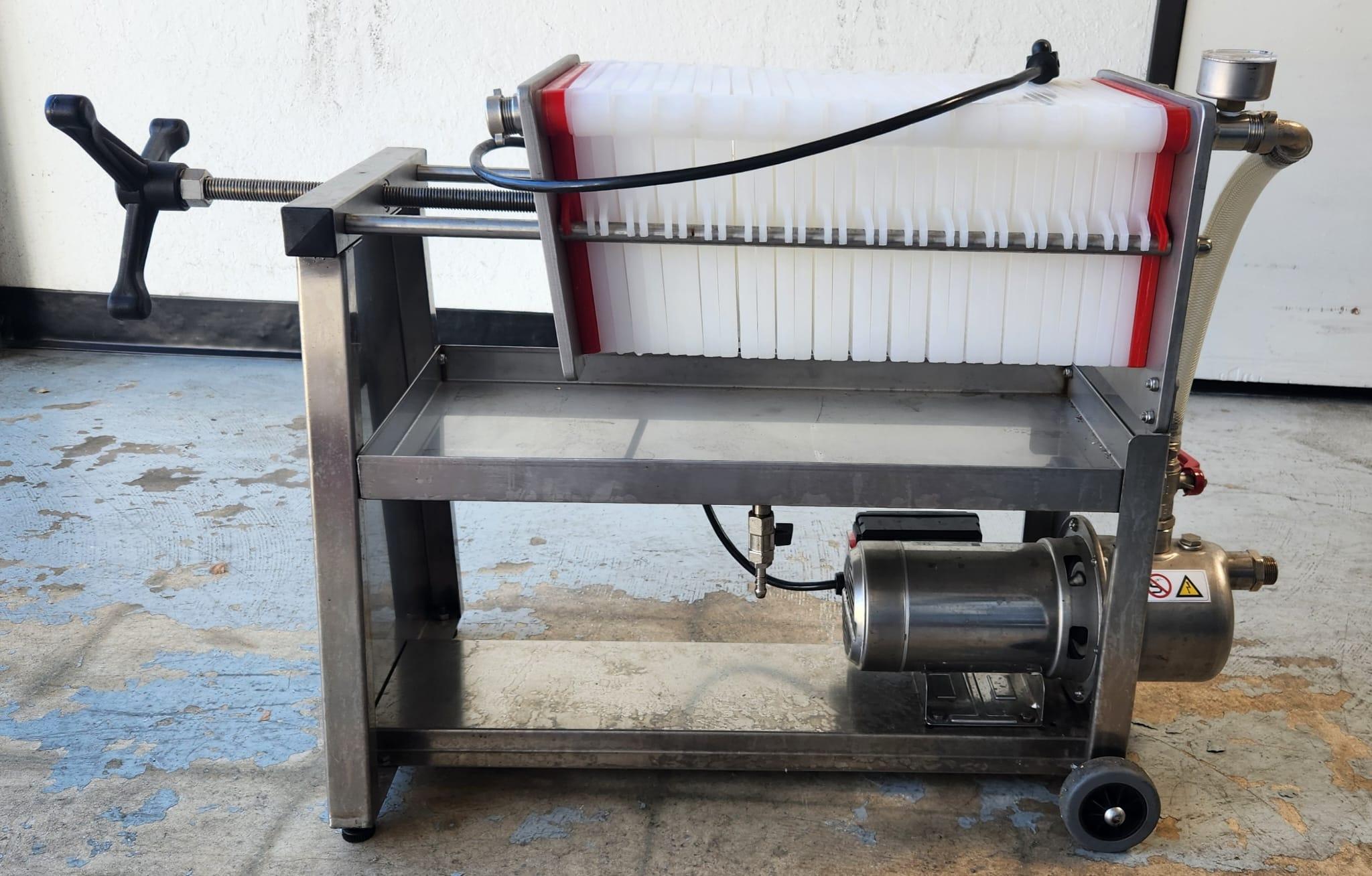 FOR SALE: STAINLESS STEEL 30 PLATE 10X10 FILTER PRESS - For Sale - Peer ...