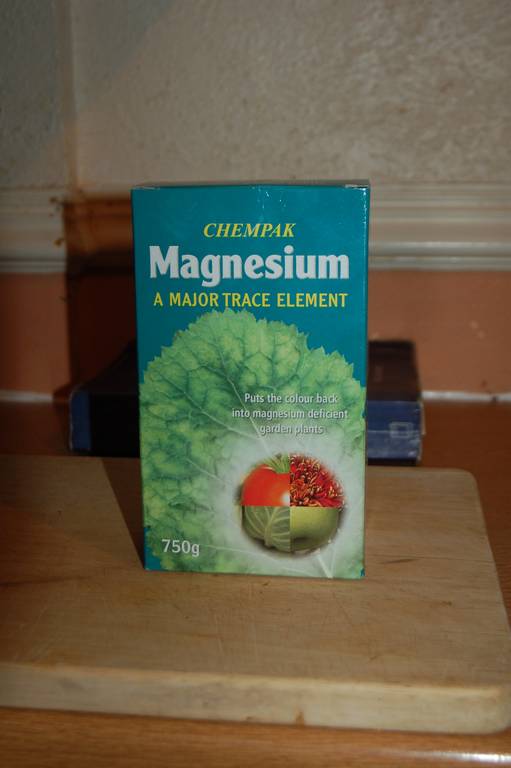 The best Magnesium Deficiency Cure - Oldtimer1's Organic Compost - UK420