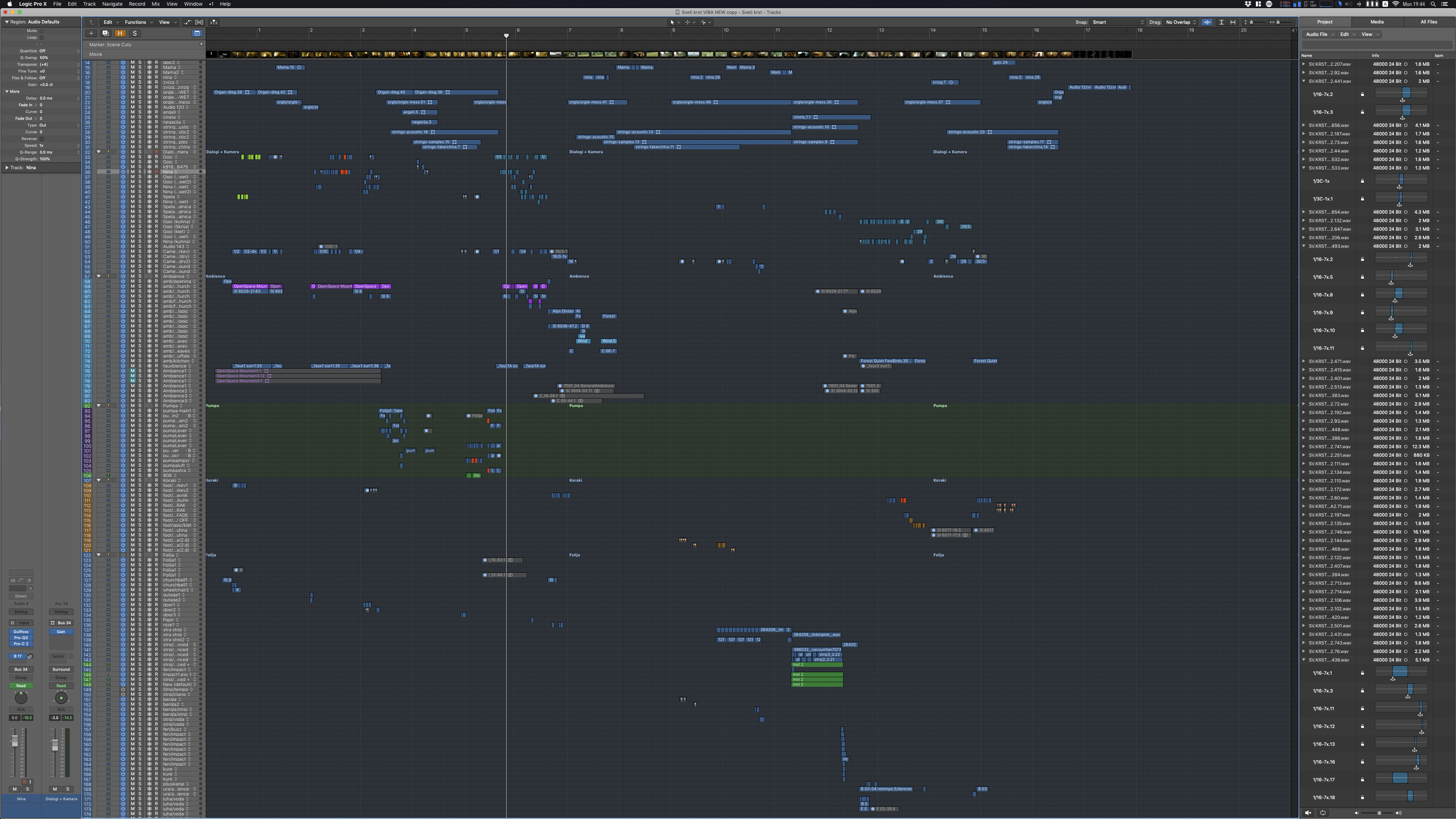 Logic ABSOLUTELY messed up bus assignments after opening a project ...