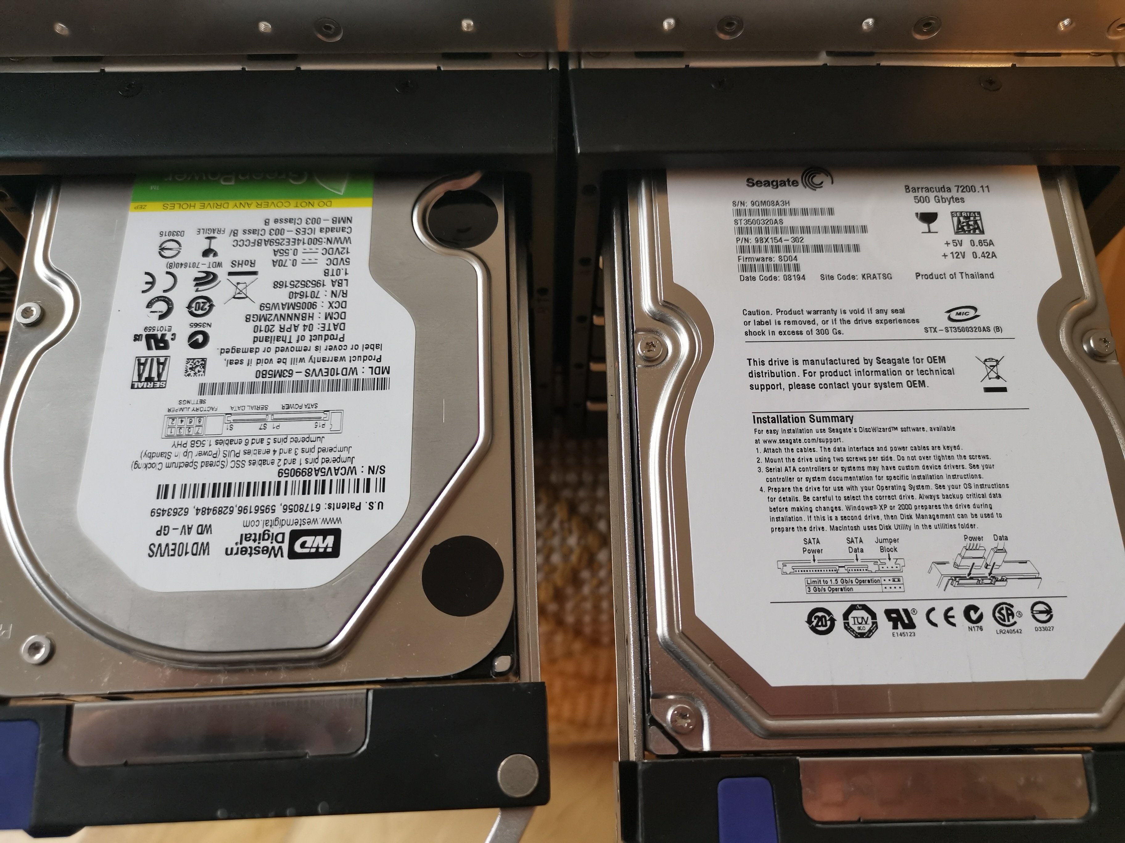 Old-time FreeNAS, now Synology but looking at unRAID DIY - Hardware ...