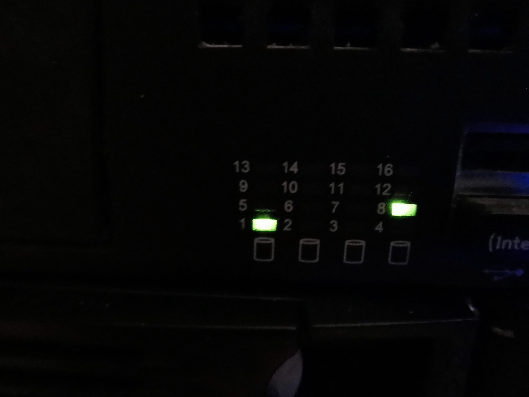 Chenro RM-41616 and two LSI 9220-8i - can someone help? - Hardware - Unraid