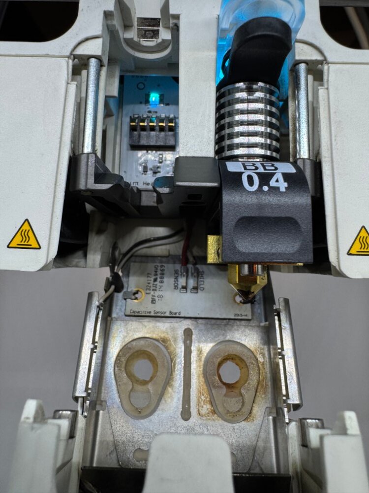 How to change a capacitive sensor on the Ultimaker S5 - UltiMaker 3D ...