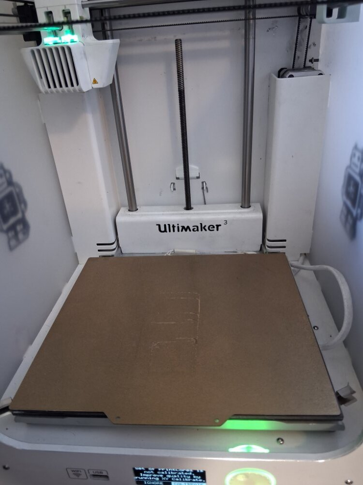 UM3 Bed Leveling Issues - UltiMaker 3D printers - UltiMaker Community ...