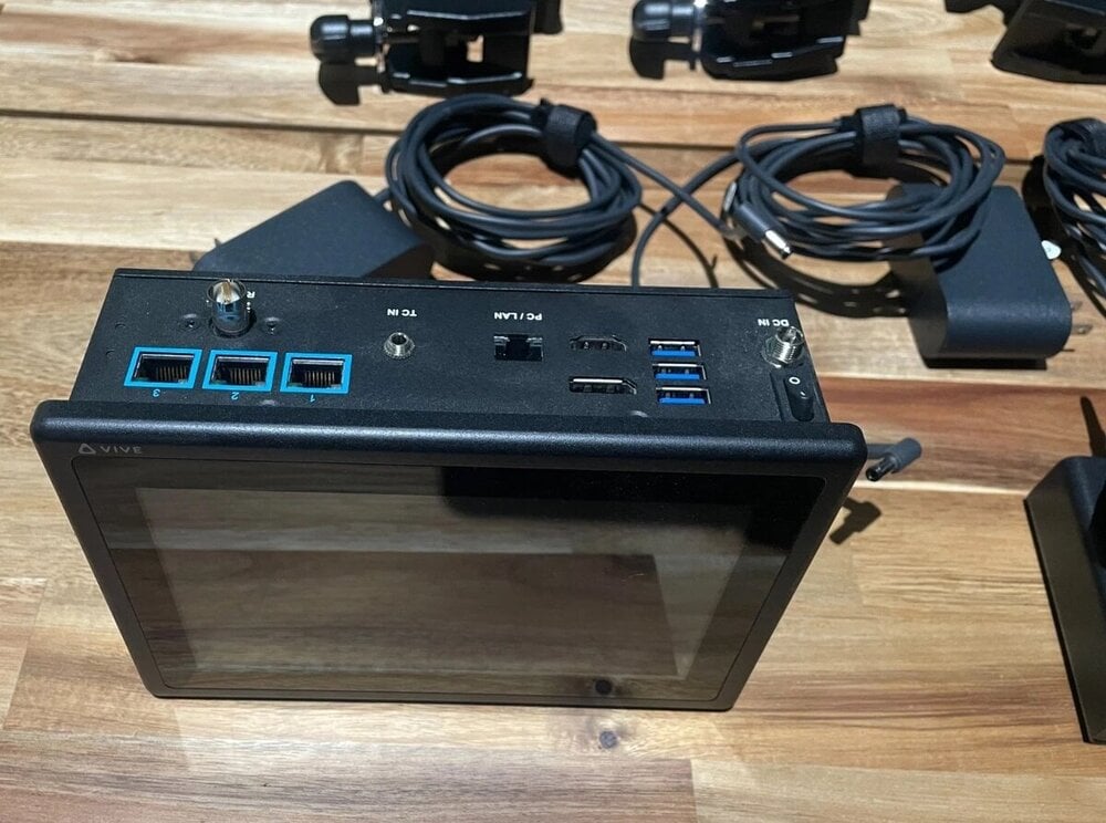 FS: Vive Mars Camera Tracking Kit - Effects - Harmony Central
