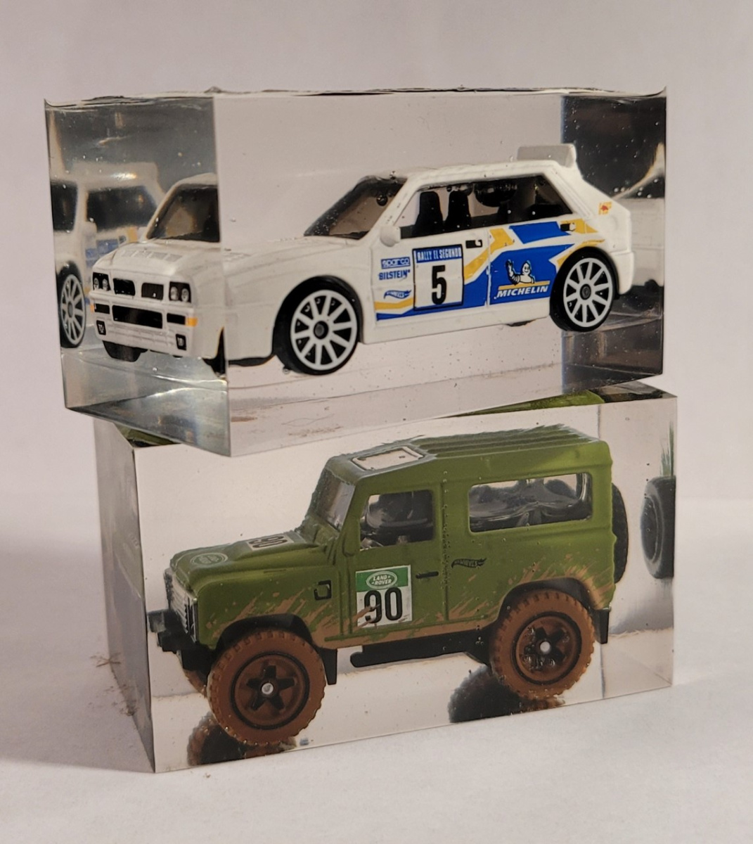 Hot Wheels in epoxy resin - Hot Wheels Customs - Mattel Creations