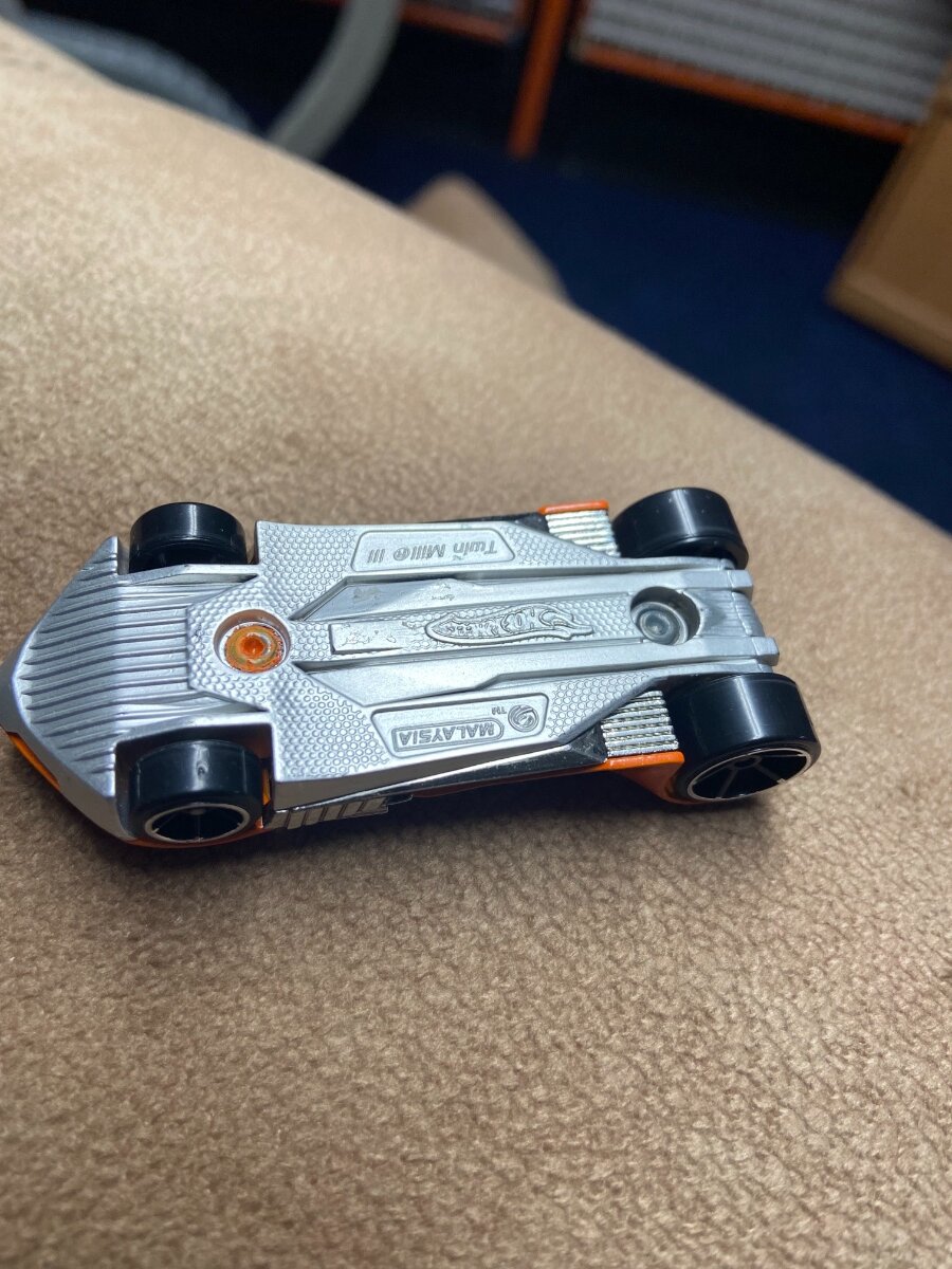 What’s the story with these bases? - Hot Wheels Mainline Cars & More ...