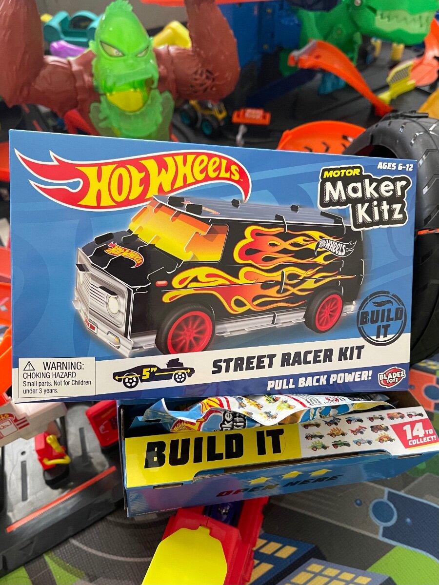 Hot Wheels Mini Maker Kitz - HWiD, Monster Trucks, and Other Specialty ...