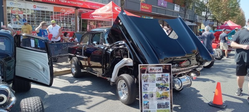 Spent the morning and part of the afternoon at the Langley Rod Run ...