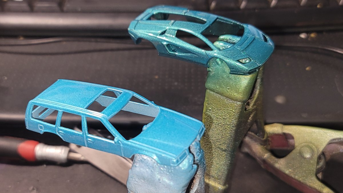 stuck in the 80s pearls - Hot Wheels Customs - Mattel Creations
