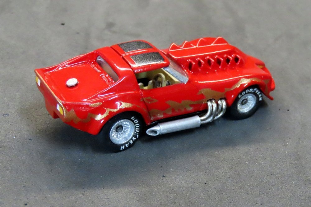 Corvette Summer - Hot Wheels Customs - Mattel Creations