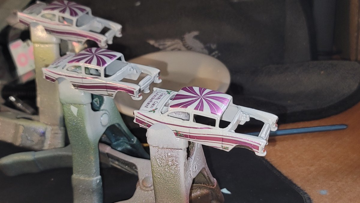 candy cane wonderland 55 chevys - Hot Wheels Customs - Mattel Creations