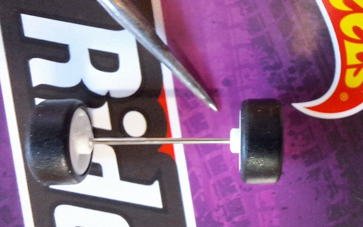 Real Rider Wheel sizes - Hot Wheels Customs - Mattel Creations