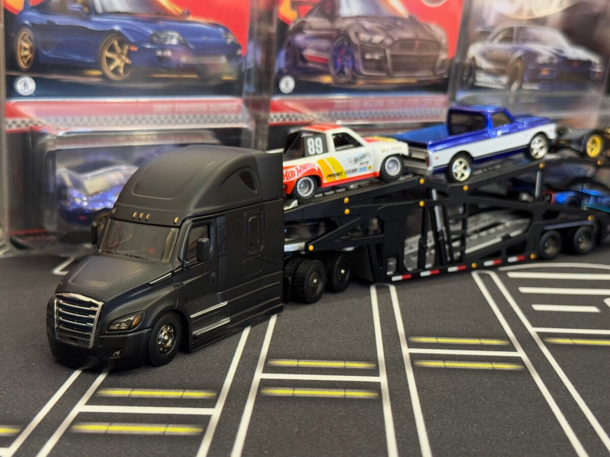 Elite64 Freightliner Cascadia - on sale November November 14 2024 - all ...