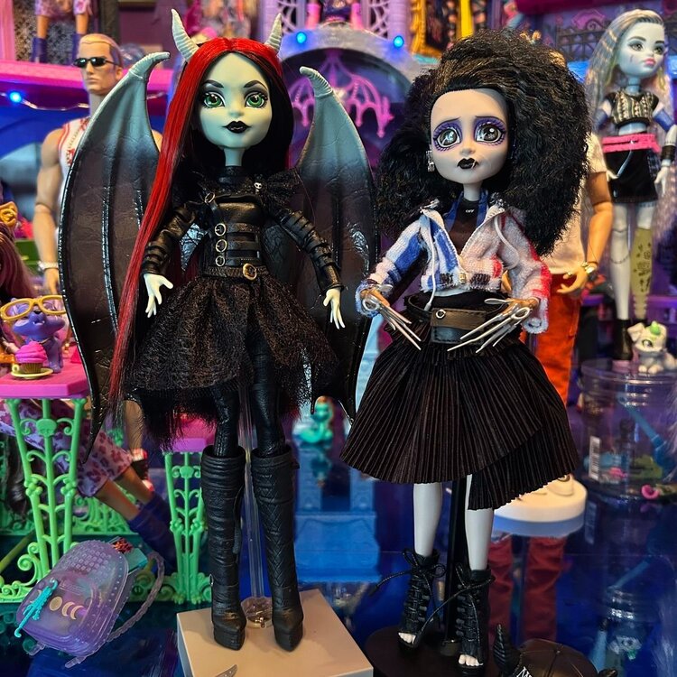 Monster high Edward Scissorhands - Page 42 - General Discussion ...