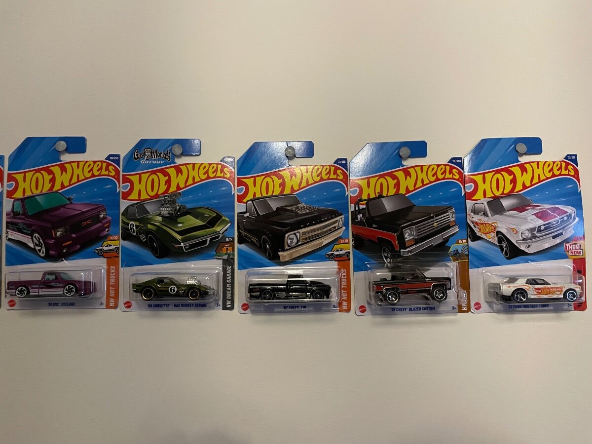 New Finds - Hot Wheels Locator (Finds) - Mattel Creations
