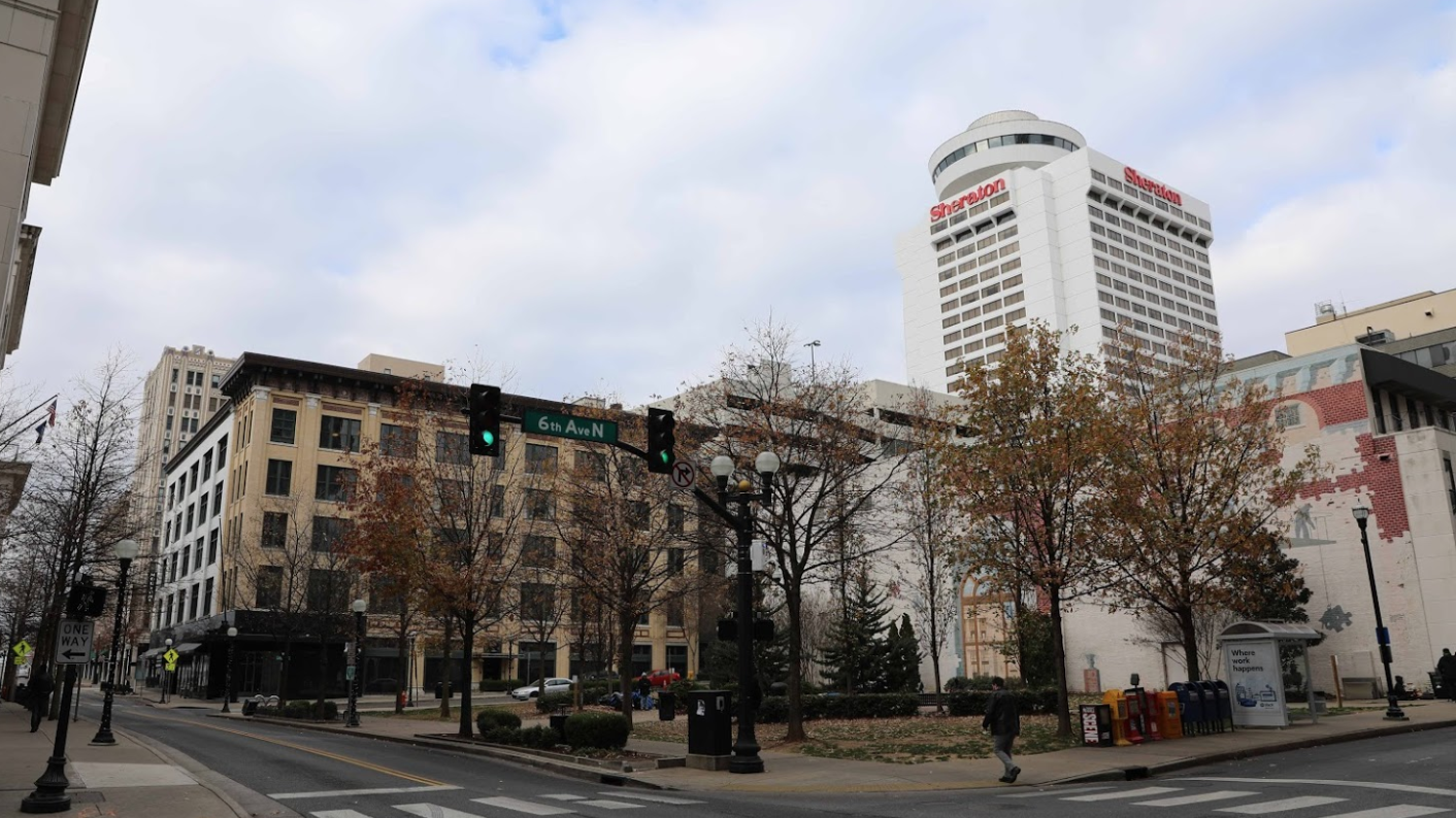 Paramount Tower, 65-68 stories, approx. 750', 200 units, $240 million ...