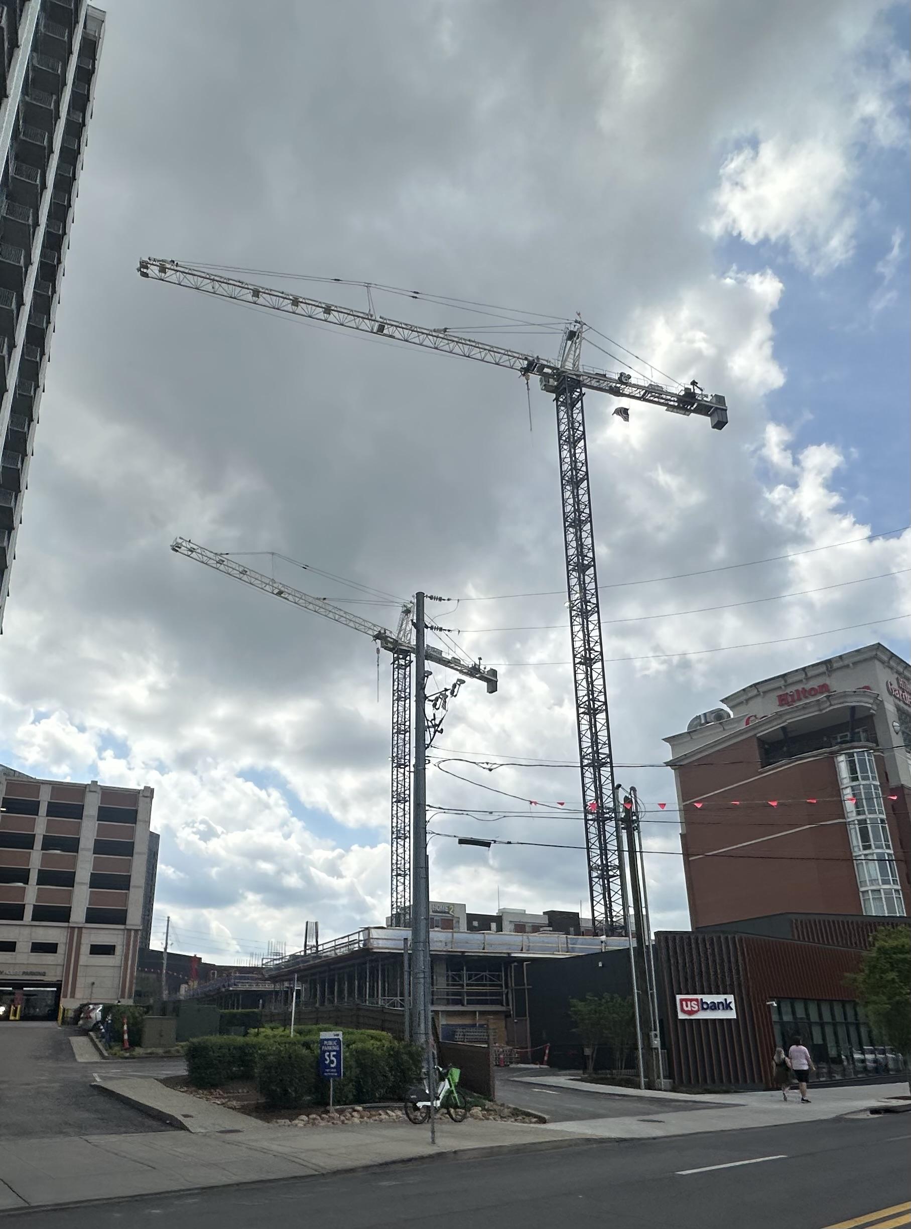 1711 Broadway/1740 Division (21 stories, 258', 396 units, 5,900 sq. ft ...