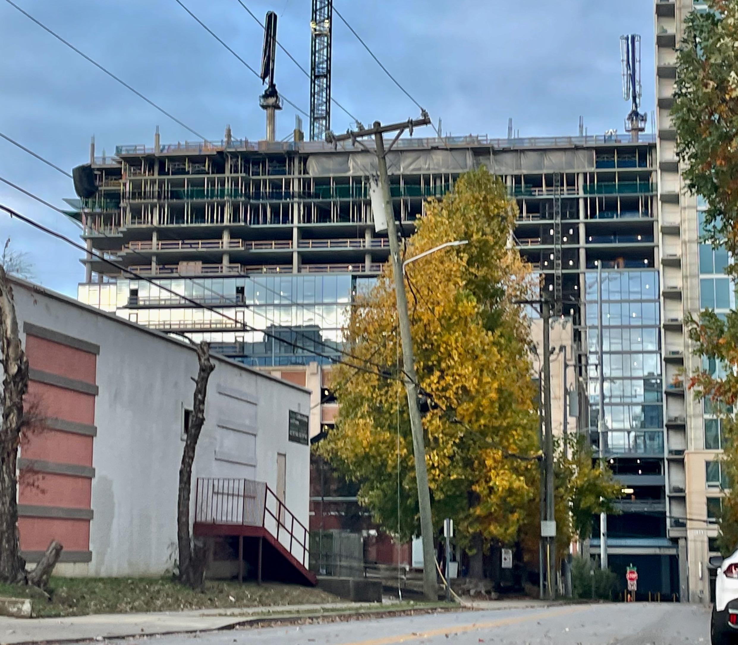 1711 Broadway/1740 Division (21 stories, 258', 396 units, 5,900 sq. ft ...