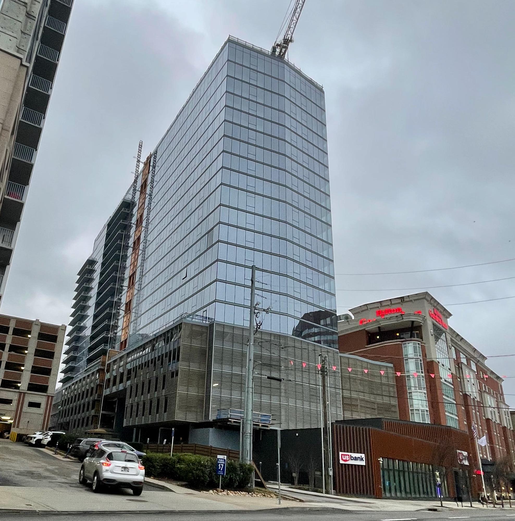 1711 Broadway/1740 Division (21 stories, 258', 396 units, 5,900 sq. ft ...