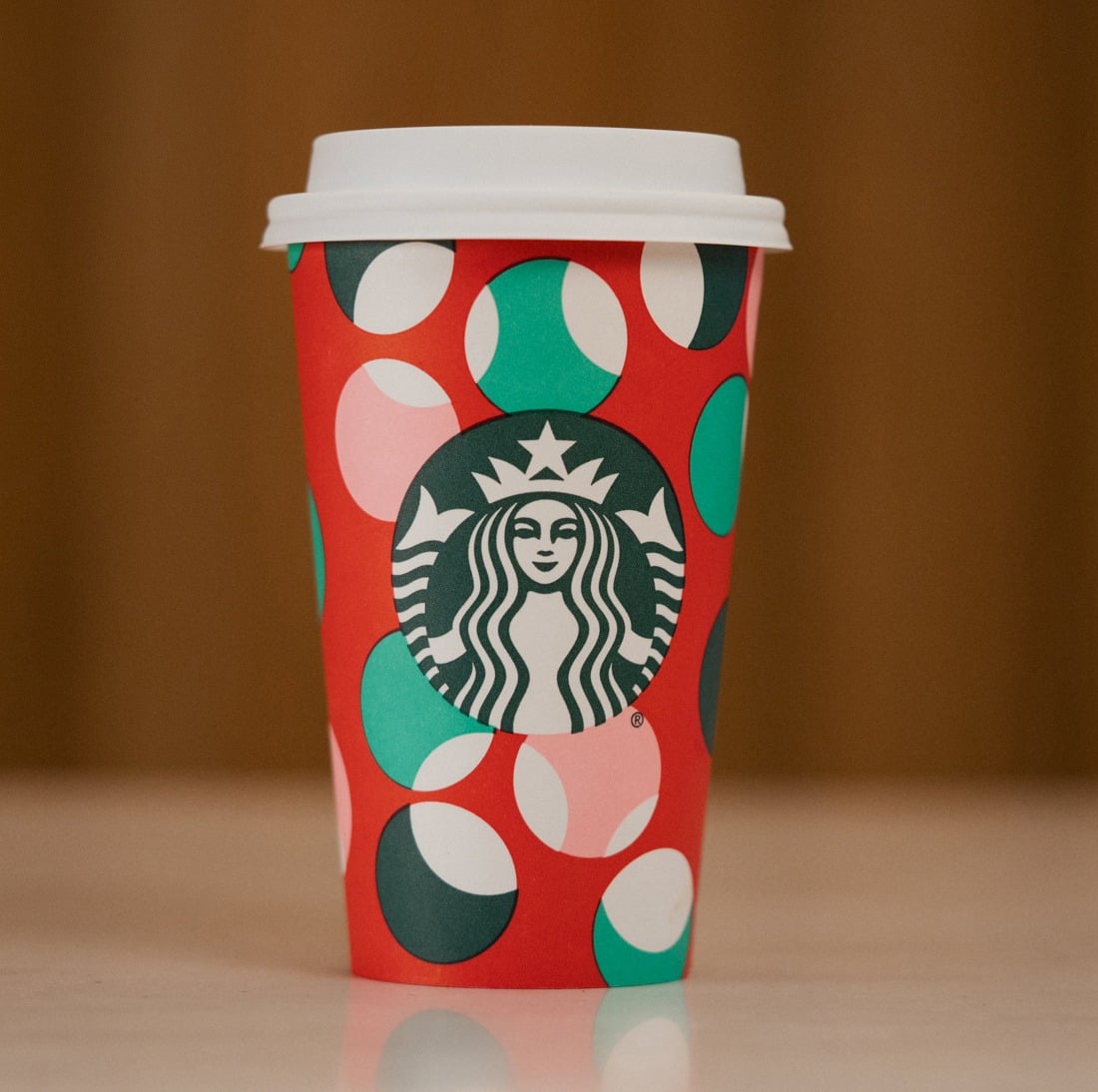 Starbucks debuts 2024 holiday cups & menu celebrating being 'Merrier ...