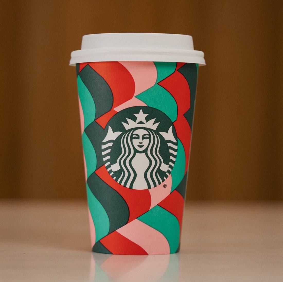 Starbucks debuts 2024 holiday cups & menu celebrating being 'Merrier ...