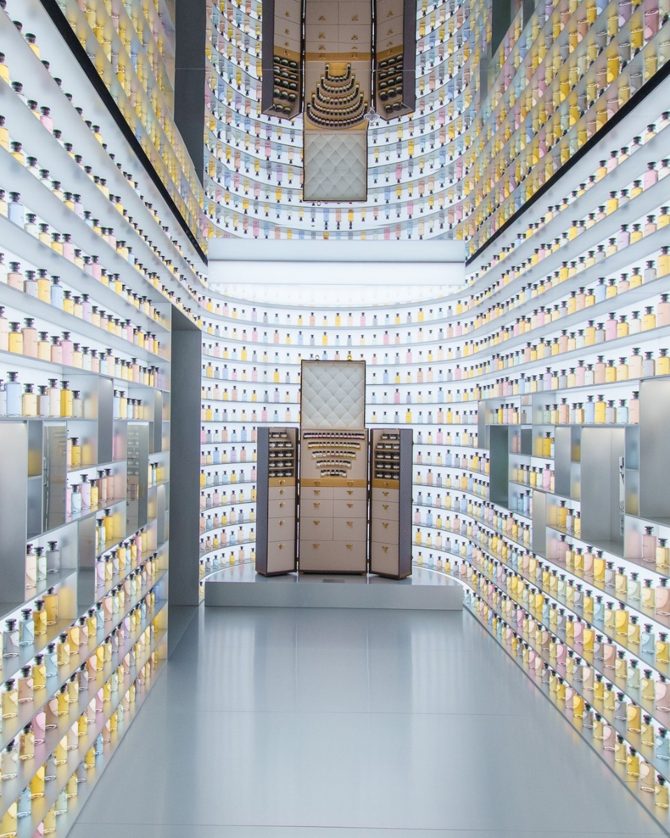 Louis Vuitton's latest store docks in Shanghai, and it looks like a ...