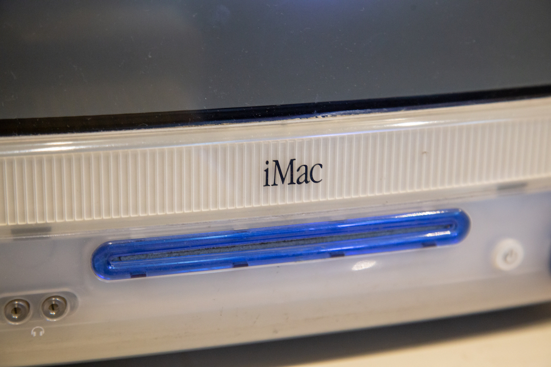 Probably only Apple's stopping LEGO from launching fan-favorite iMac G3 ...
