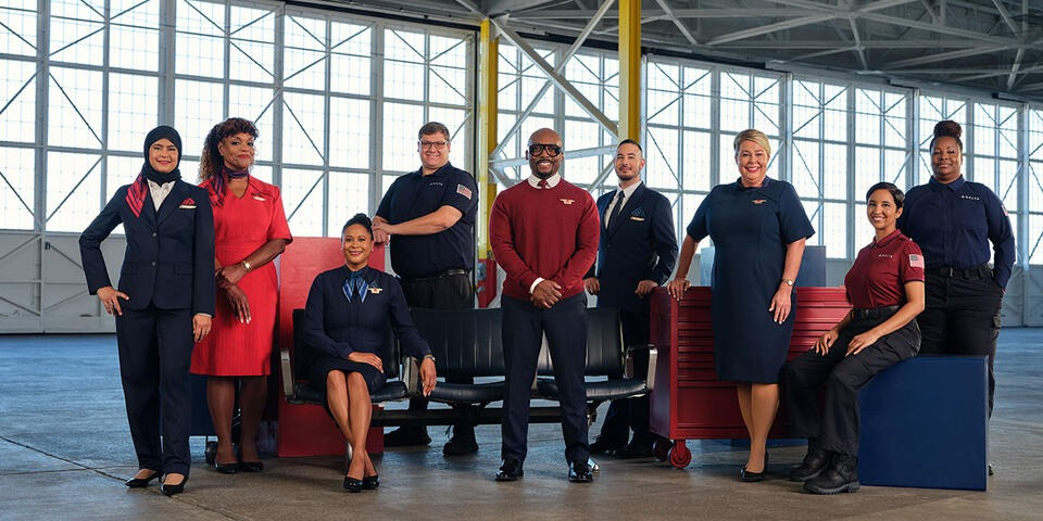 Delta soars 'Distinctly Delta' with uniform redesign returning to navy ...