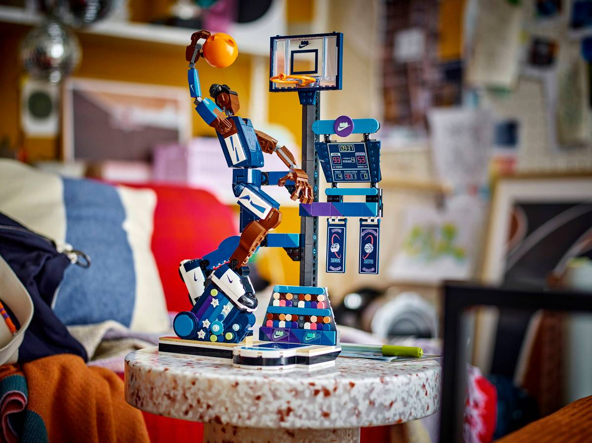 LEGO x Nike Slam Dunk set turns basketball culture into a brick-built ...