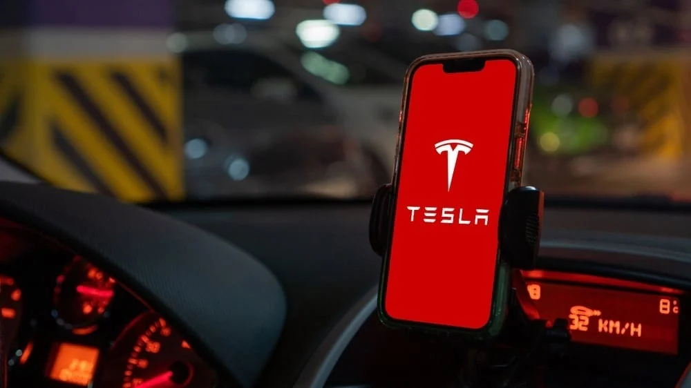Is Tesla down? [February 9, 2026] - Tesla down? - DesignTAXI Community ...