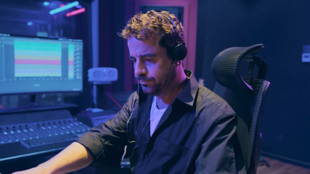 This wearable audio device delivers natural high fidelity sound for ...