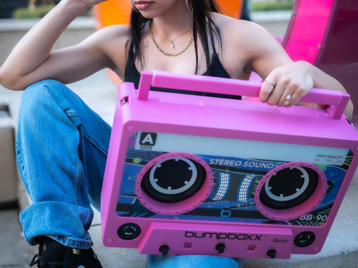 Retro boombox revives classic street style with modern sound - Gadgets ...