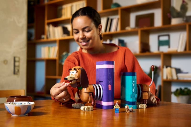 LEGO x Disney brings Toy Story's Slinky Dog to life as playful bookends ...