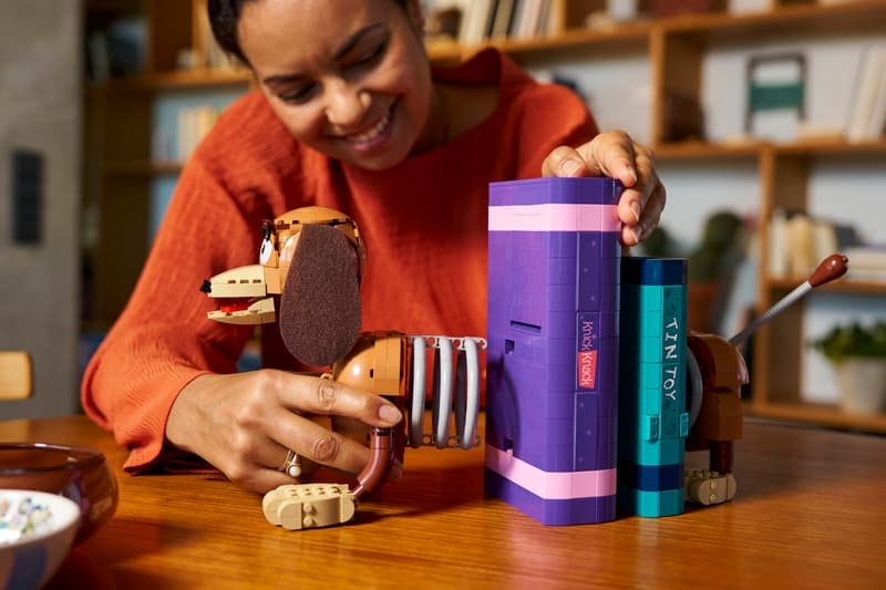LEGO x Disney brings Toy Story's Slinky Dog to life as playful bookends ...